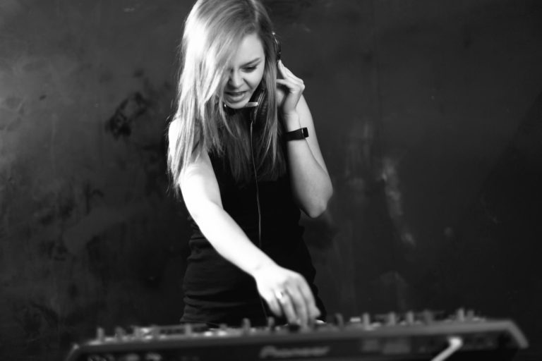 Djane S.Stereo | Tuntenball